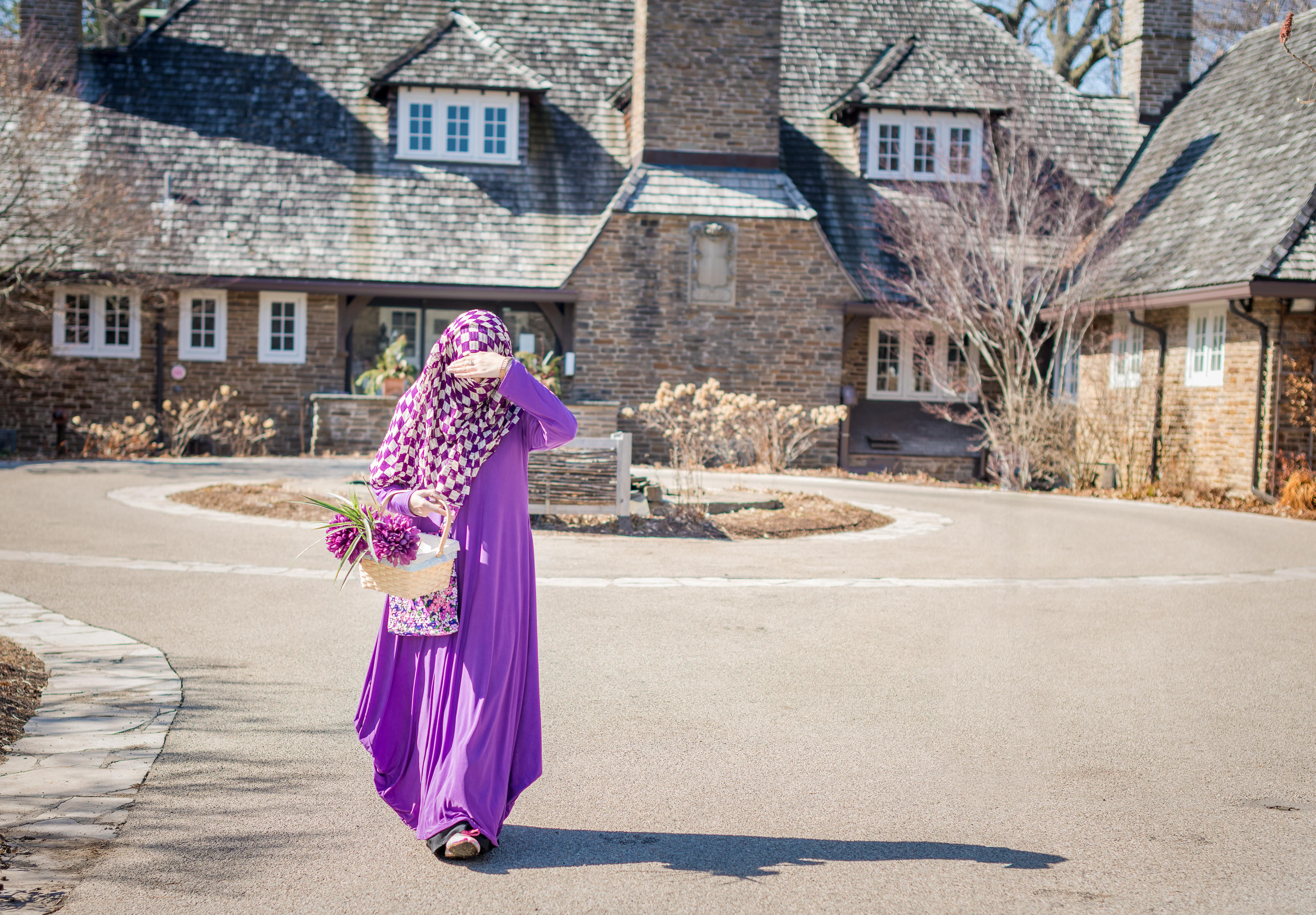 Side Fall – The Undercover Sisters